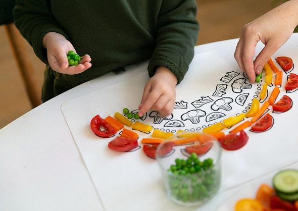 VeggieMat™ — Placemat making eating vegetables fun for kids